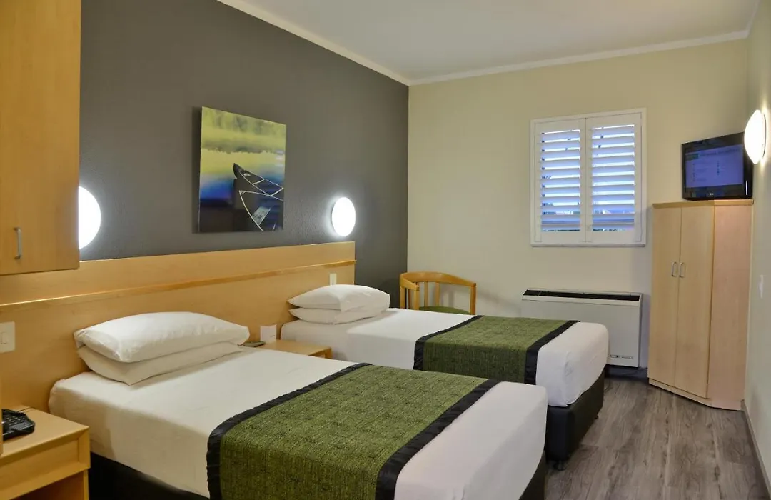 ROAD LODGE SOUTHGATE JOHANNESBURG | LOW RATES, NO HIDDEN FEES